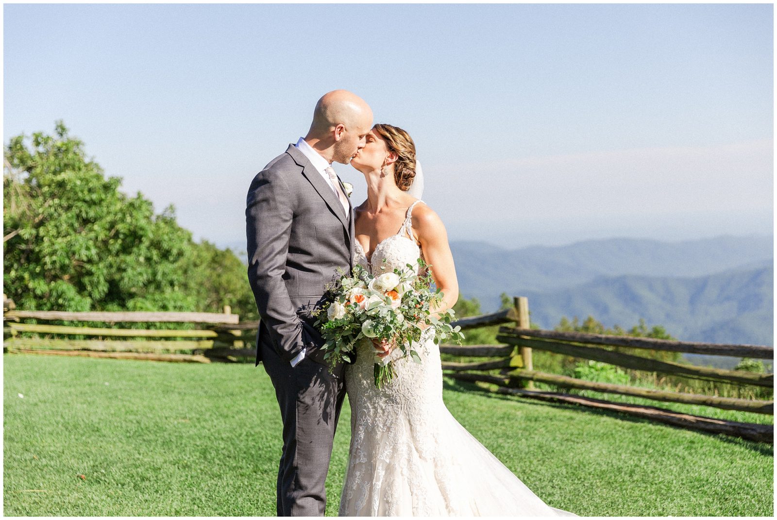 Wintergreen Resort Wedding - Virginia Wedding Photographer